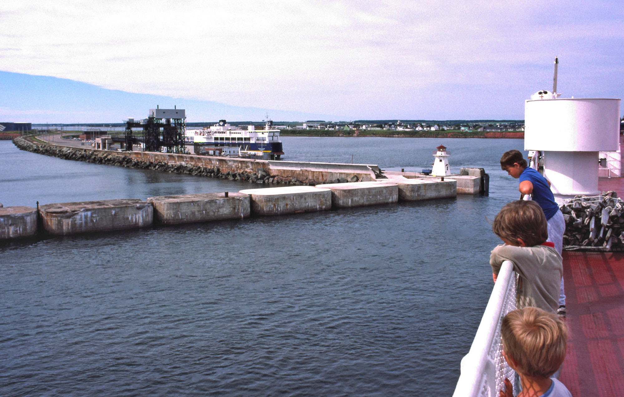 Borden ferry - Photos, info and stories | The Ferryman